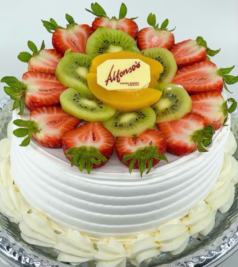 Round (Birthday) Cake | Alfonso's Pastry Shoppe